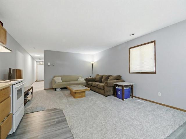 226 #1 Third Avenue S # 1