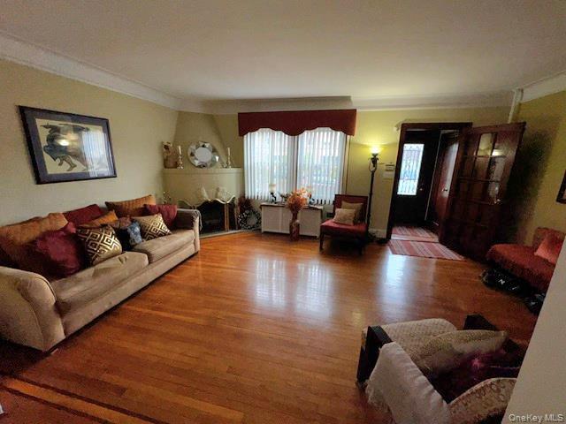 226 20 st Avenue | Compass