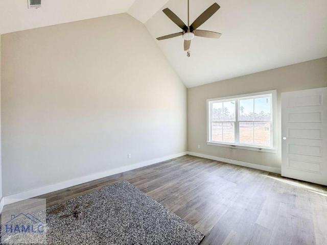 226 Cottage Loop