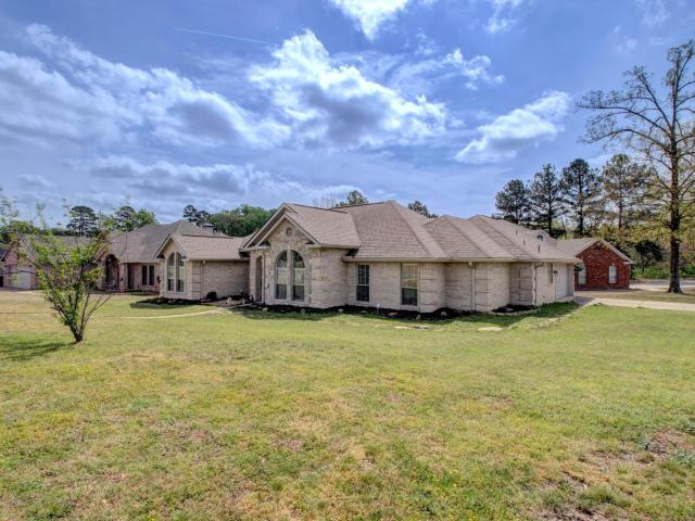 226 Country Club Parkway