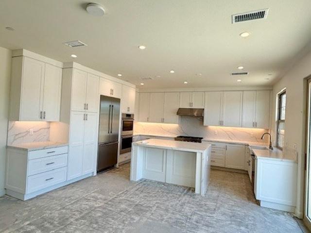 226 Canterbury, Irvine, CA 92618 | MLS #OC26056