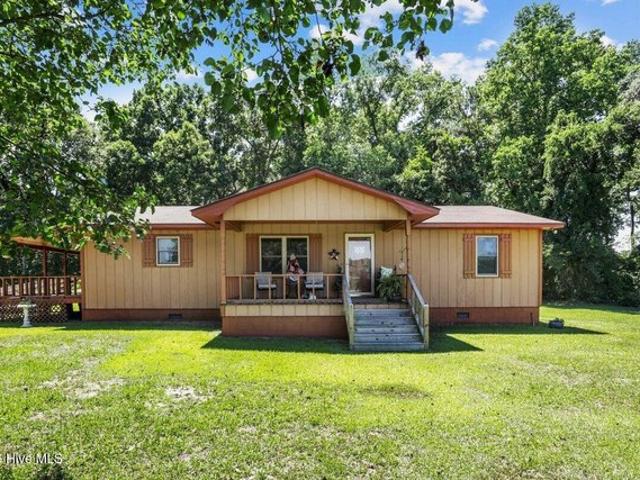 226 Carrolls Rd, Warsaw, NC 28398