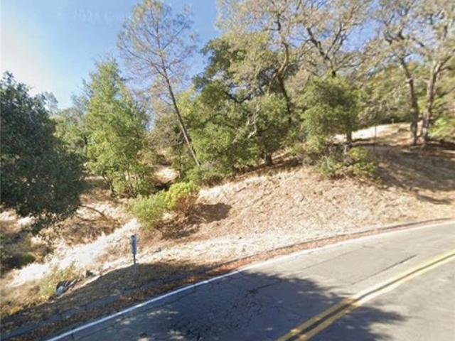 226 Circle Oaks Dr, Napa, CA 94558