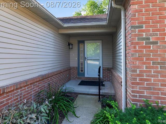 226 Crestlawn Drive