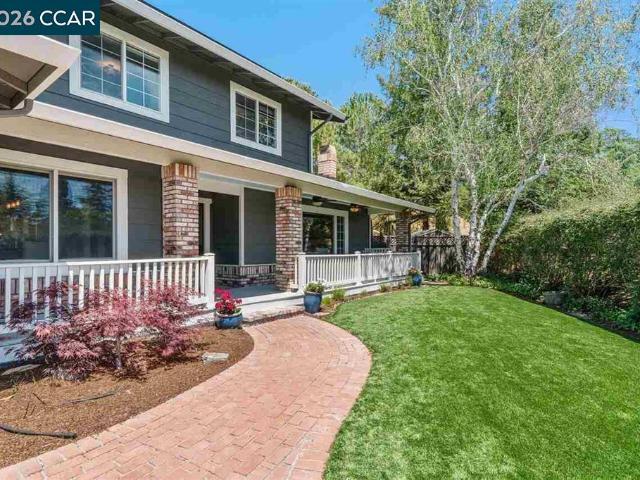 226 Arthur Ct