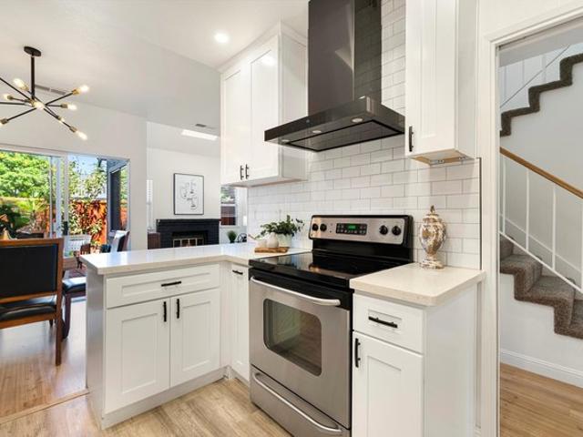 226 Birch Creek Dr, Pleasanton, CA 94566