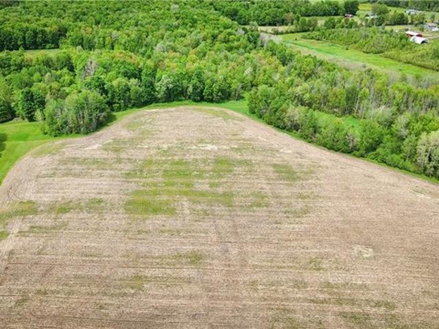 226 Gifford Rd, Hannibal, NY 13074