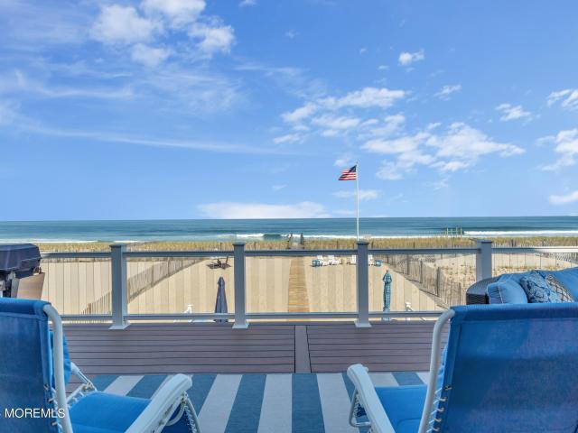 226 Dune Avenue