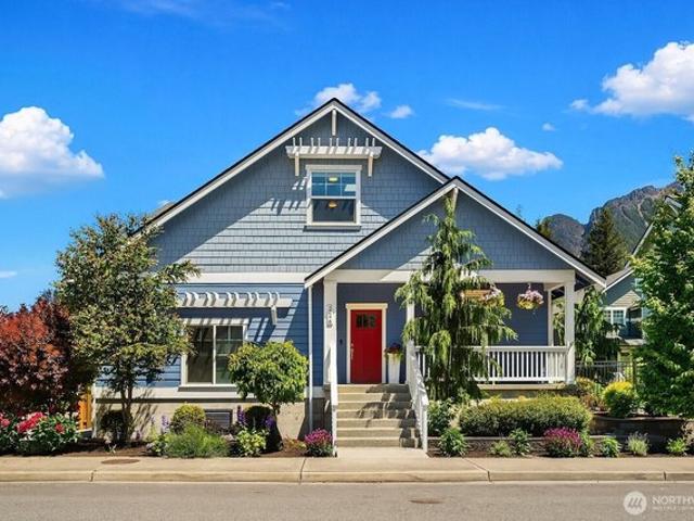 226 E 2nd St, North Bend, WA 98045