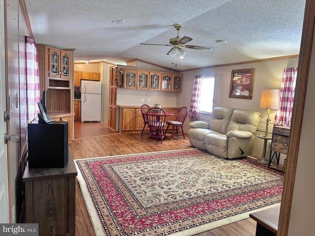 226 Edgewod Ave, Saint Thomas, PA 17252
