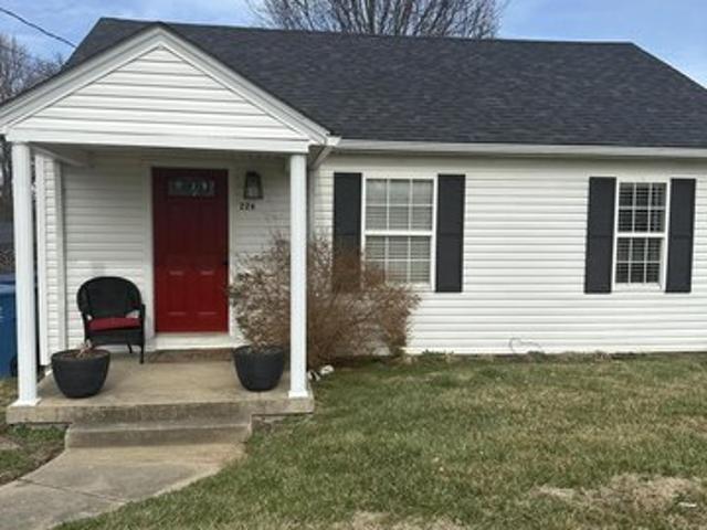 226 Fairview St, Pleasureville, KY 40057
