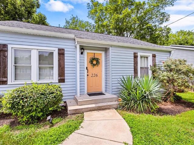 226 Friendly Avenue