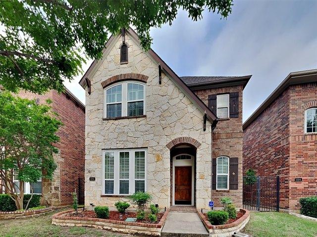 226 Knapford Sta, Euless, TX 76040
