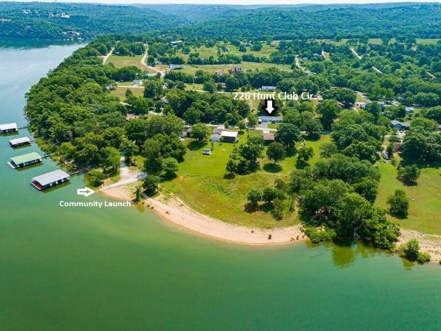226 Hunt Club Circle