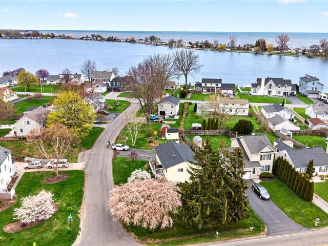 226 Lowden Point Road