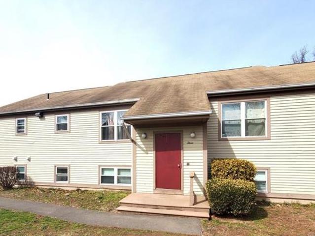 226 Laurel St #14, East Haven, CT 06512
