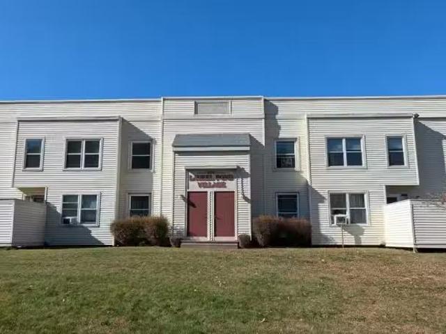 226 Laurel Street, APT 16, East Haven, CT 06512