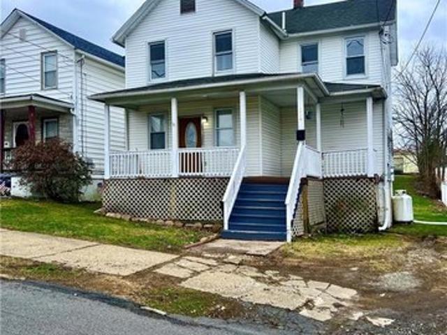 226 Lackawanna Ave, Avoca, PA 18641
