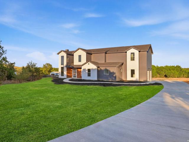 226 Lets Roll Dr, Fischer, TX 78623 | MLS #1953