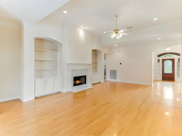 226 Moss Rose Lane
