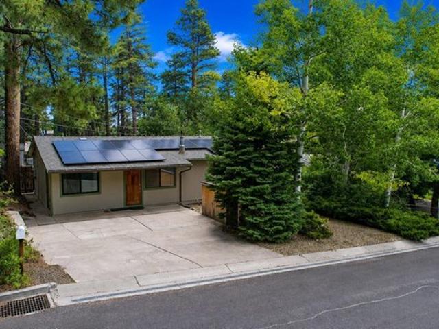 226 S Dunnam St, Flagstaff, AZ 86001