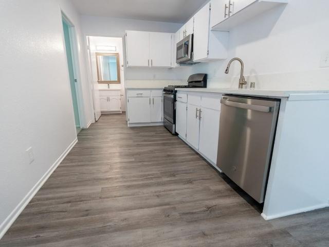 226 South Serrano 2 Bedroom Apartment for Rent at 226 S Serrano Ave, Los Angeles, CA 90004 Wilshire Center Koreatown
