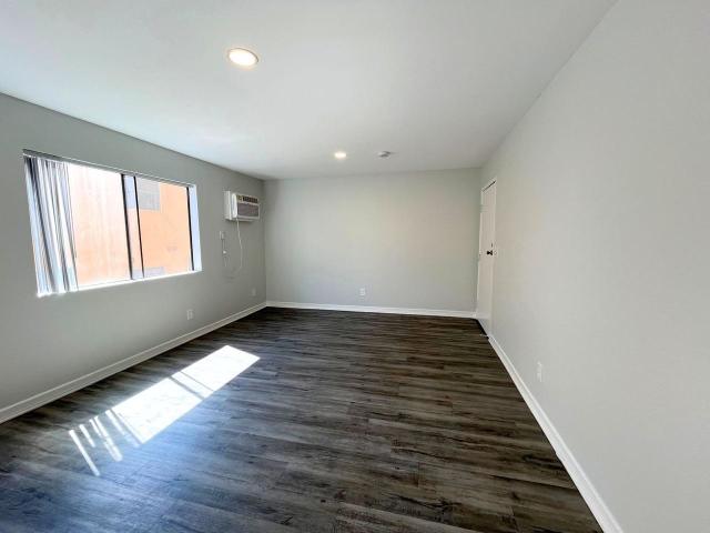 226 South Serrano 2 Bedroom Apartment for Rent at 226 S Serrano Ave, Los Angeles, CA 90004 Wilshire Center Koreatown