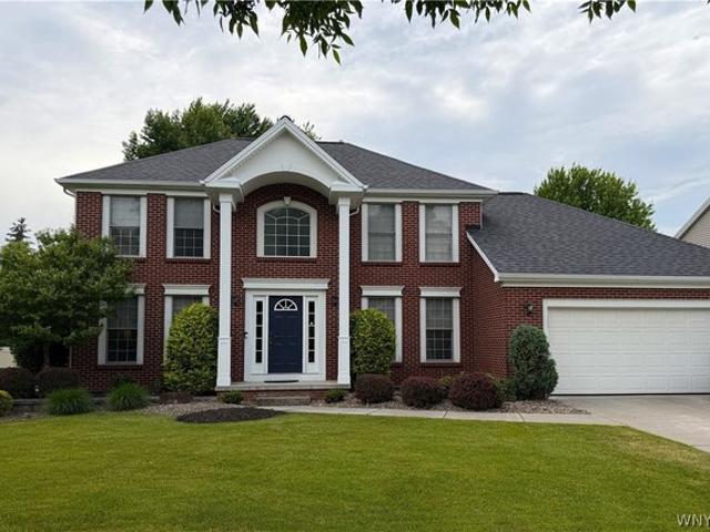 226 San Fernando Ln, East Amherst, NY 14051