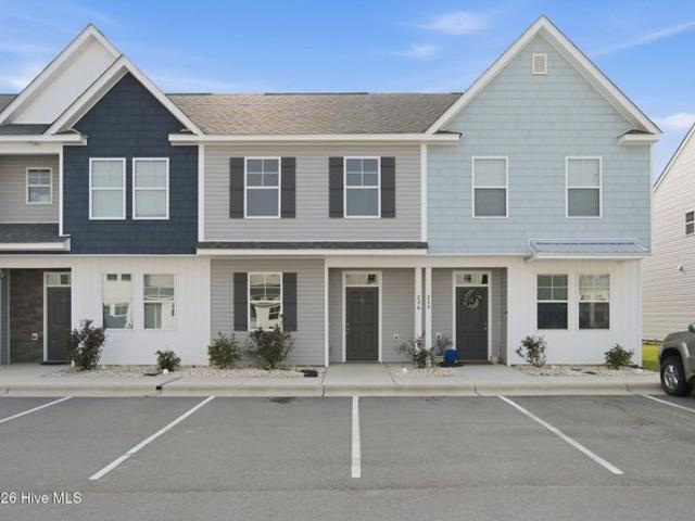 226 Sandy Cove Ln, Sneads Ferry, NC 28460