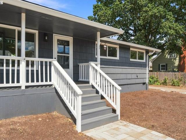 226 SE 157th Ave, Portland, OR 97233