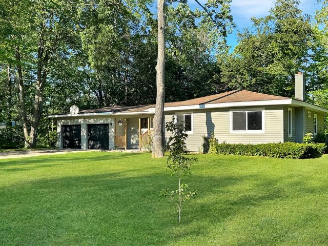 226 Seneca Place