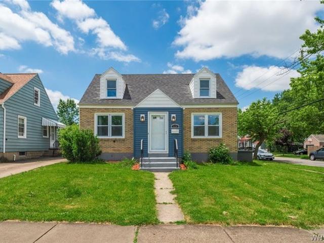 226 Parkhurst Blvd, Tonawanda, NY 14223