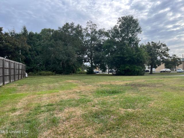 226 Russell St, Long Beach, MS 39560 | MLS #4127 | Compass