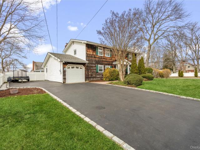 226 W 18th St, Deer Park, NY 11729 | Compass