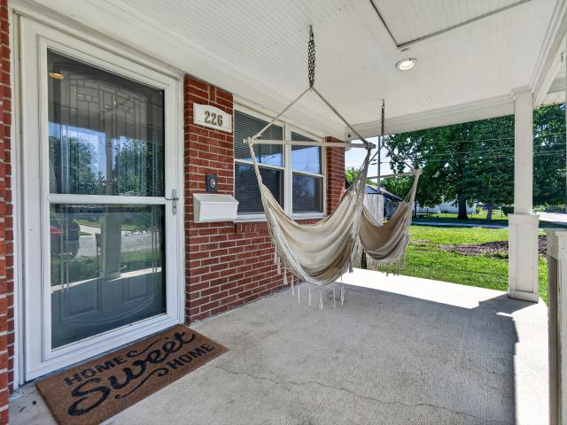 226 W Jackson Street