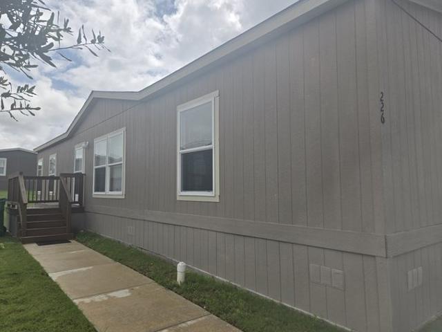 226 Welch St, Kyle, TX 78640