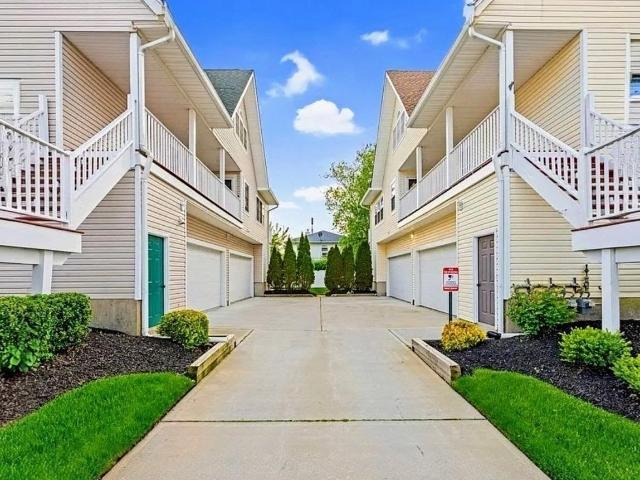 226 Westside Avenue B23