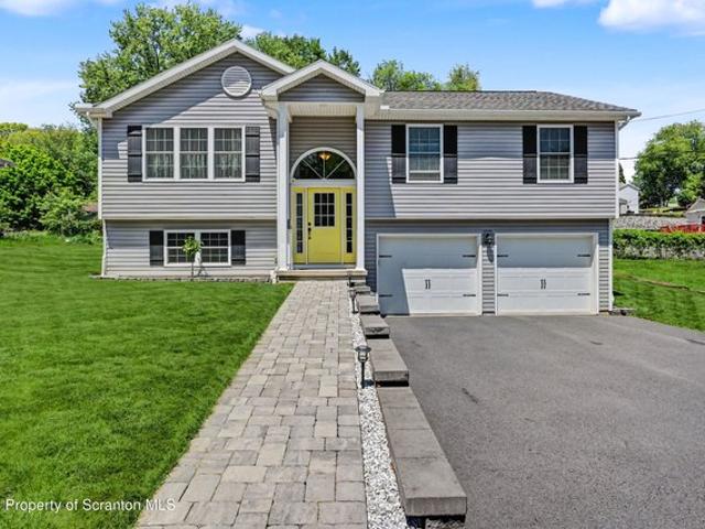 226 Wyalusing St, Old Forge, PA 18518