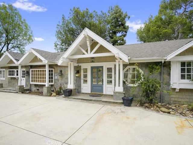 22757 Plummer St, Chatsworth, CA 91311