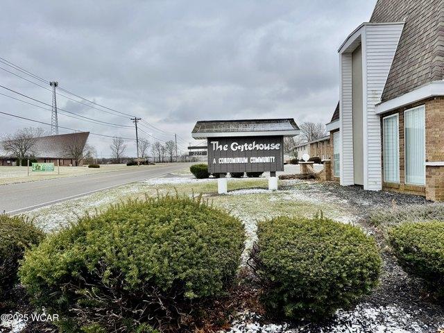2275 N Cable Rd Apt 97, Lima, OH 45807