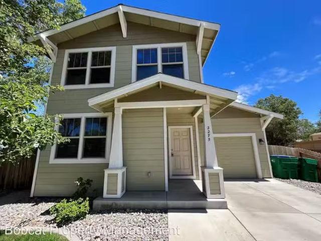2275 Airport Rd