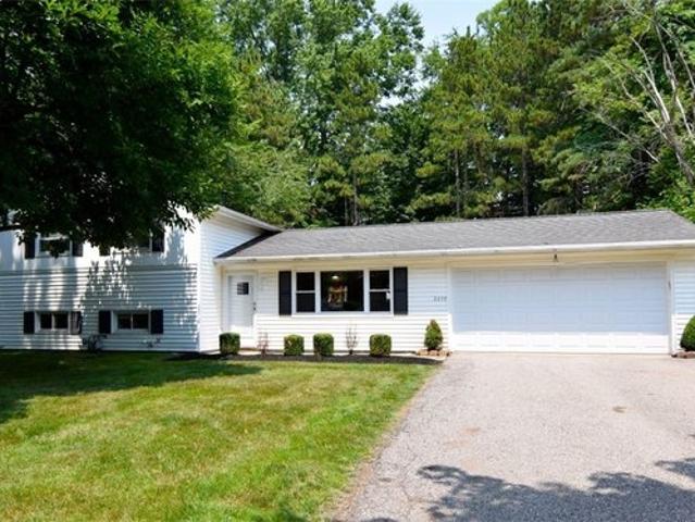 2275 Gary Dr, Twinsburg, OH 44087