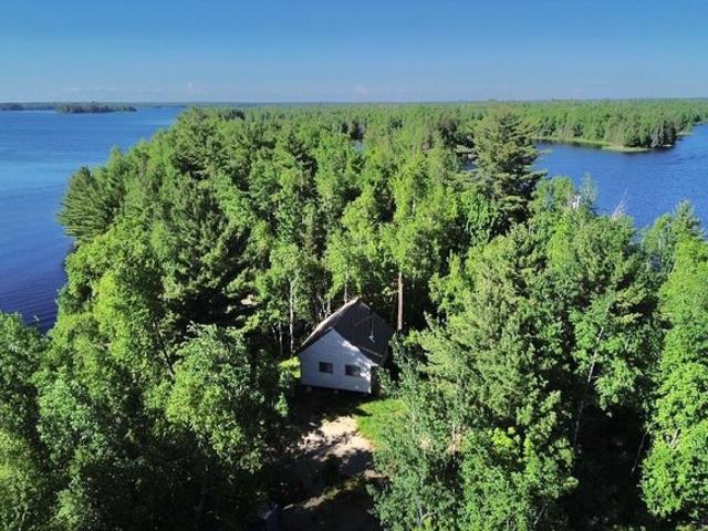 2275 Loon Point Dr, Makinen, MN 55763