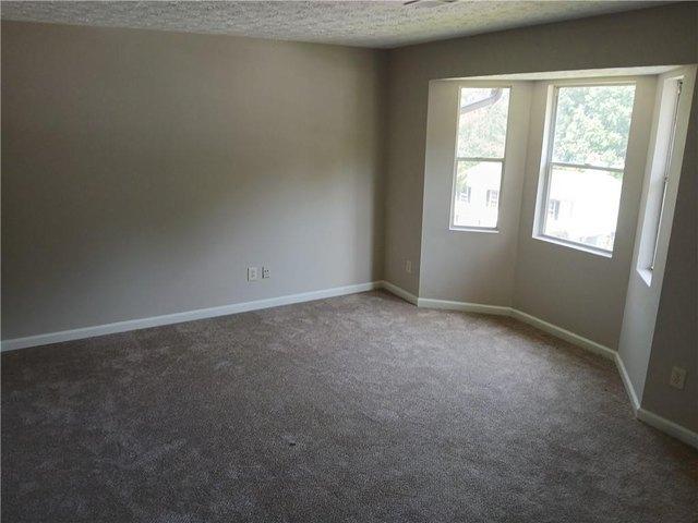 2275 Ramblewood Cir, Decatur, GA 30035