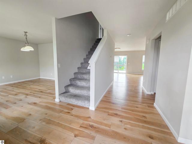 2275 Sandstone Drive
