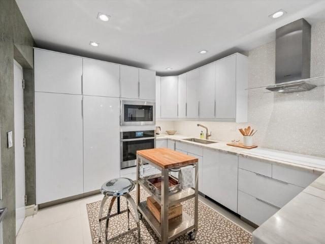 2275 South Ocean Boulevard 307n C10n, Palm Beach, USA, Fl