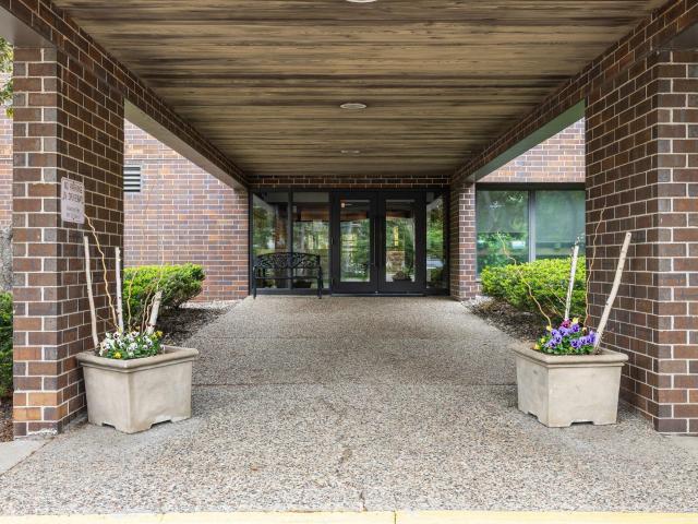 2275 Youngman Avenue # 106W
