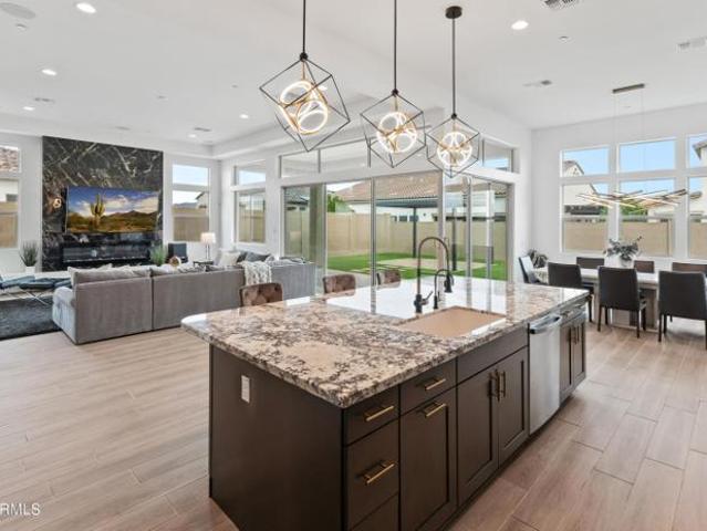 22763 N 92nd Ave, Peoria, AZ 85383