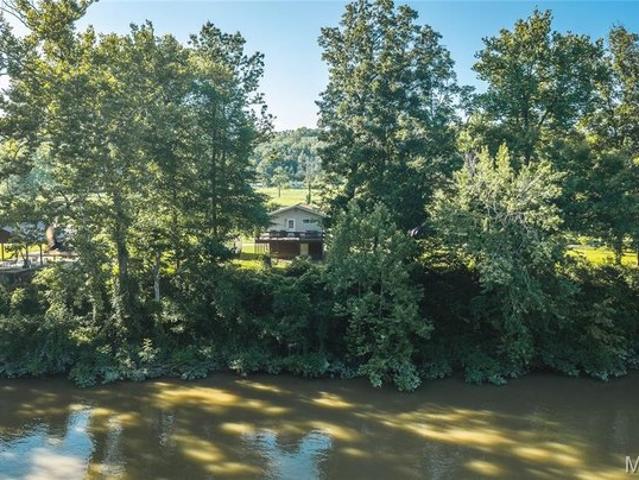 22760 Private Drive 9002, Jerome, MO 65529