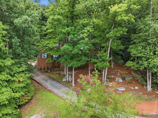 2276 Governors Bend Road SE